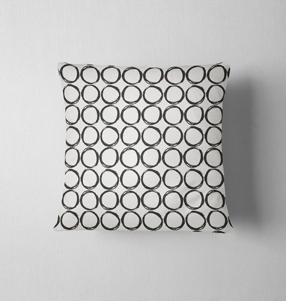 כרית עיגולים CP-026-11 – BOTTA